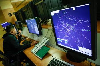 Panamá busca fortalecer su control aéreo con 67 nuevos controladores