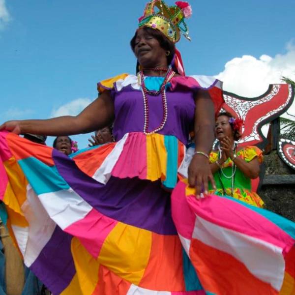 Celebrando a la pollera congo en Portobelo